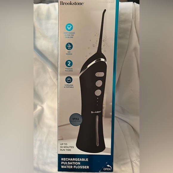 Brookstone | Bath | Brookstone Rechargeable Pulsation Water Flosser Ipx ...